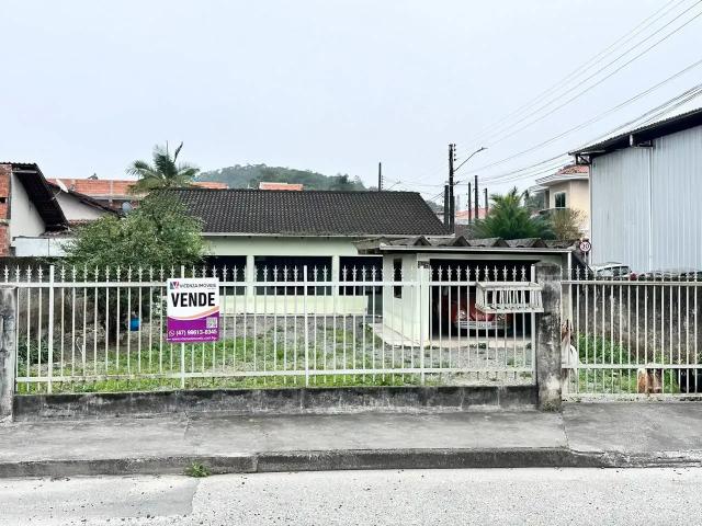Terreno / Lote para Venda em Joinville/SC Costa e Silva
