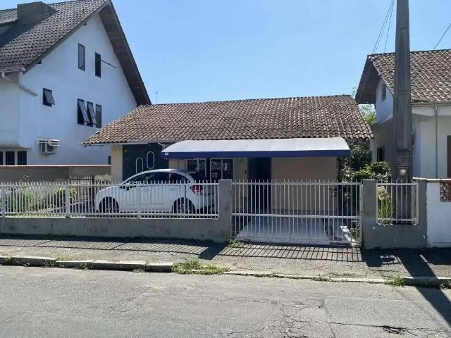 Terreno / Lote para Venda em Joinville/SC Costa e Silva 3 Quartos
