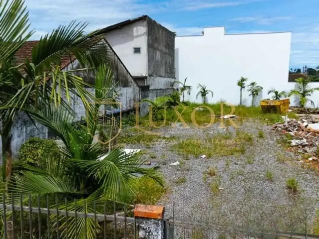 Terreno / Lote para Venda em Joinville/SC Fátima