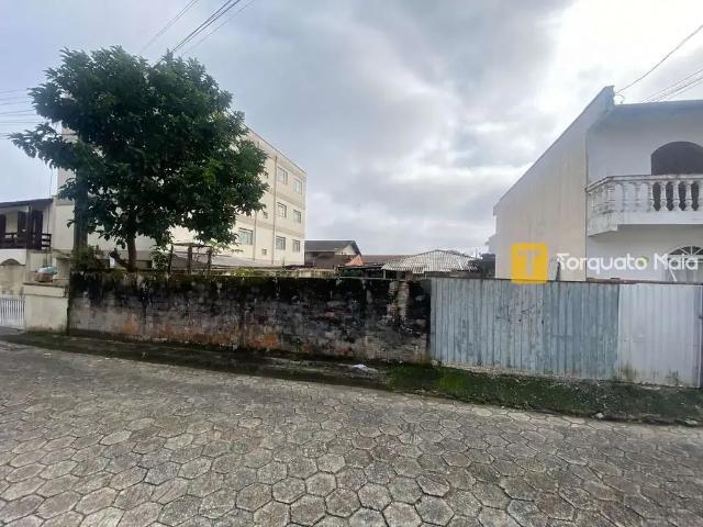 Terreno / Lote para Venda em Joinville/SC Floresta