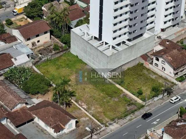 Terreno / Lote para Venda em Joinville/SC Floresta