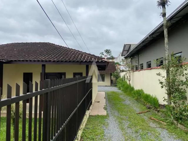 Terreno / Lote para Venda em Joinville/SC Floresta