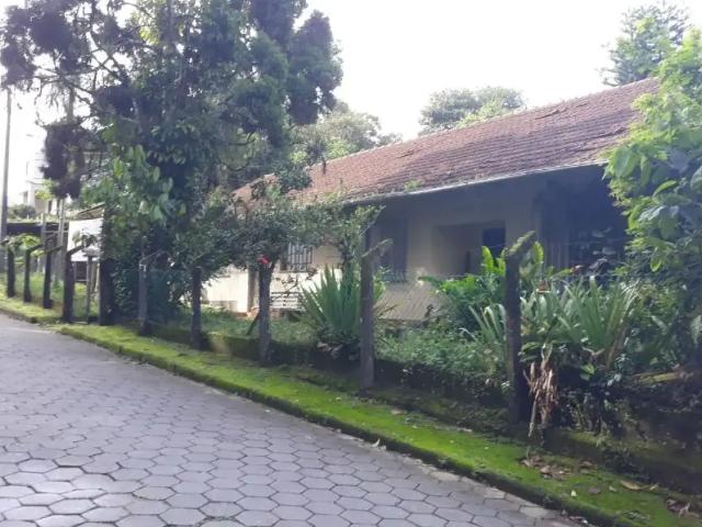 Terreno / Lote para Venda em Joinville/SC Floresta