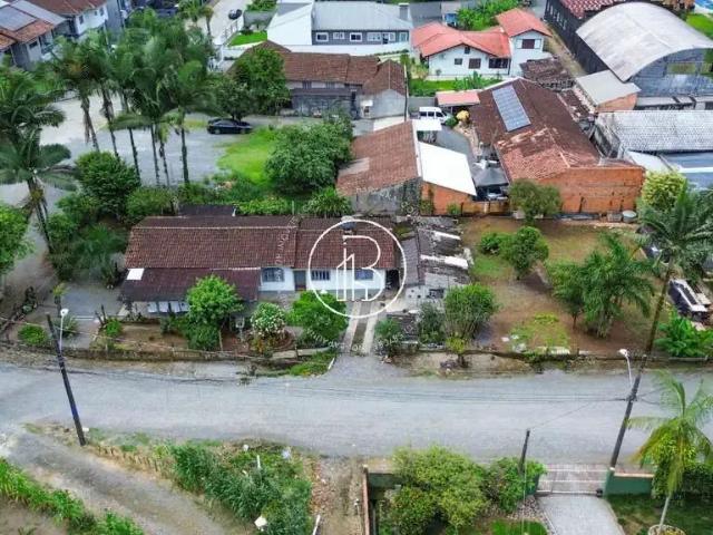 Terreno / Lote para Venda em Joinville/SC Glória