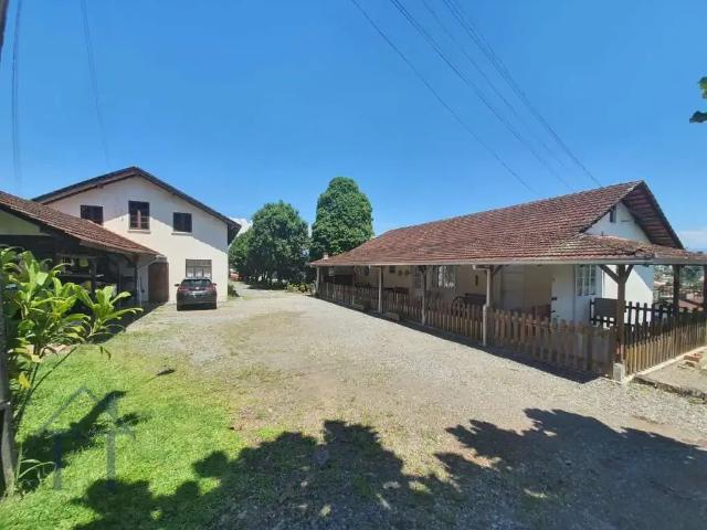 Terreno / Lote para Venda em Joinville/SC Glória