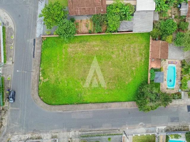 Terreno / Lote para Venda em Joinville/SC Glória