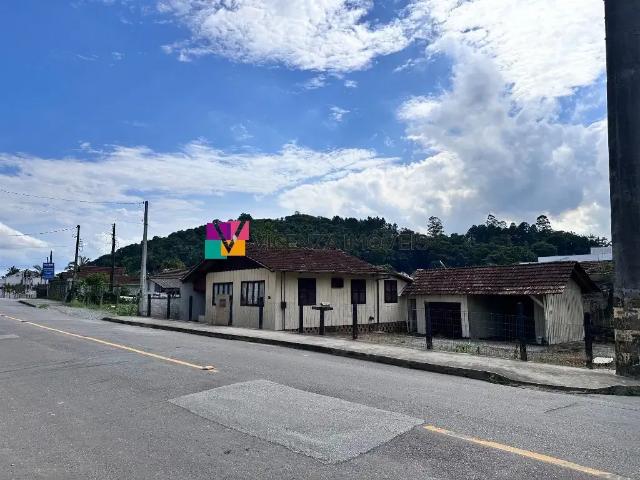Terreno / Lote para Venda em Joinville/SC Glória