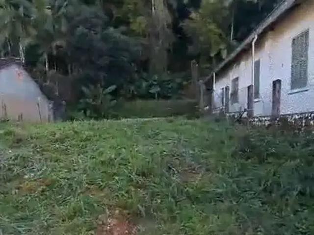 Terreno / Lote para Venda em Joinville/SC Glória