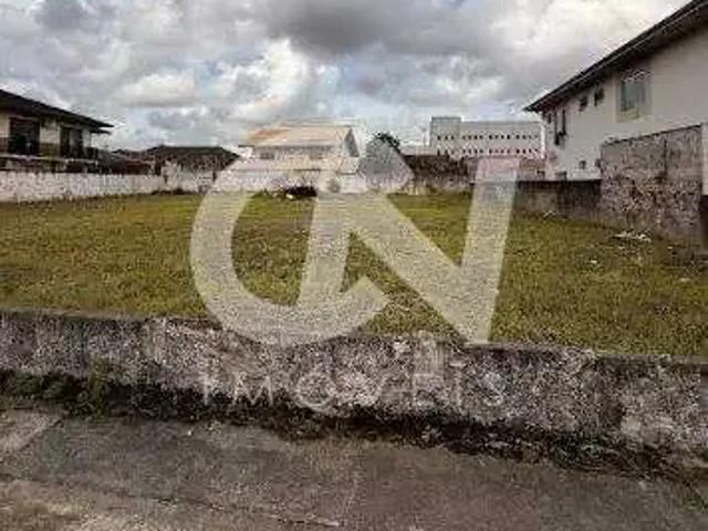 Terreno / Lote para Venda em Joinville/SC Guanabara