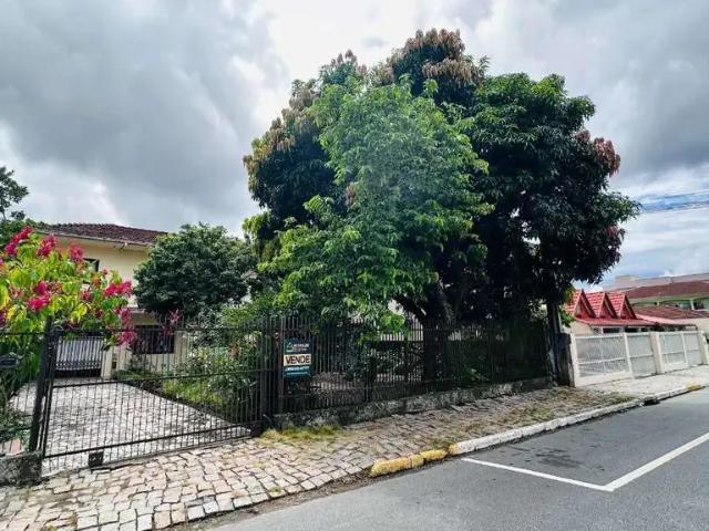Terreno / Lote para Venda em Joinville/SC Iririú