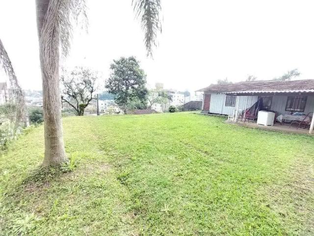 Terreno / Lote para Venda em Joinville/SC Iririú