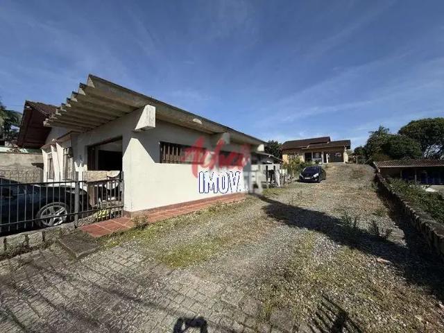 Terreno / Lote para Venda em Joinville/SC Itaum