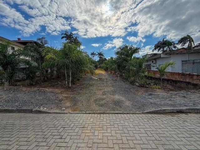 Terreno / Lote para Venda em Joinville/SC Itaum