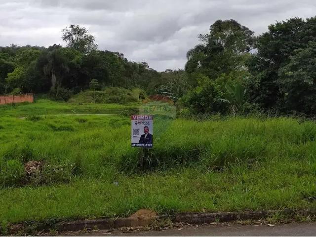 Terreno / Lote para Venda em Joinville/SC Itinga
