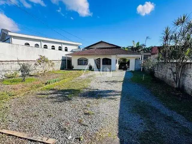 Terreno / Lote para Venda em Joinville/SC Petrópolis 4 Quartos