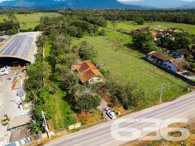 Terreno / Lote para Venda em Joinville/SC Pirabeiraba