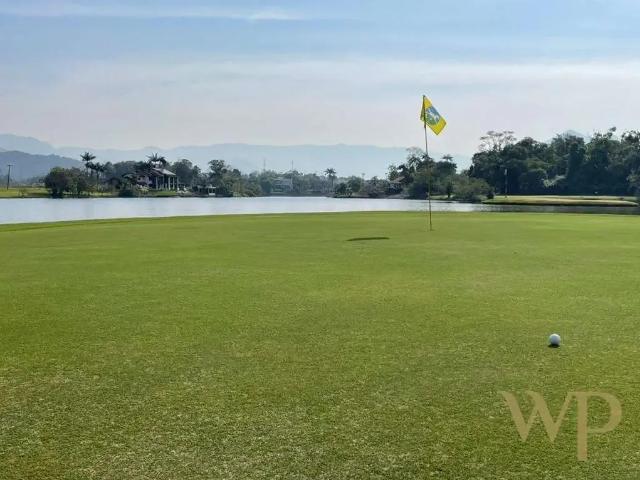 Terreno / Lote para Venda em Joinville/SC Pirabeiraba