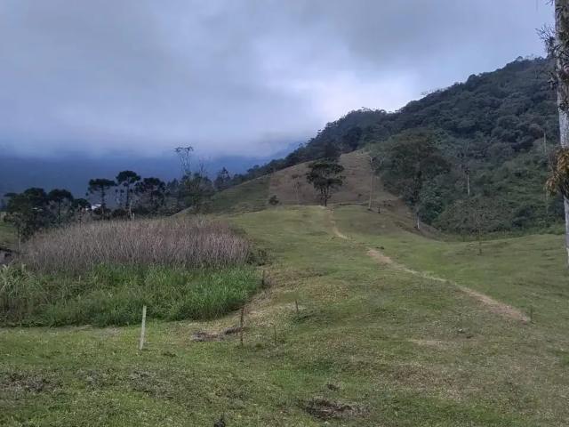 Terreno / Lote para Venda em Joinville/SC Pirabeiraba