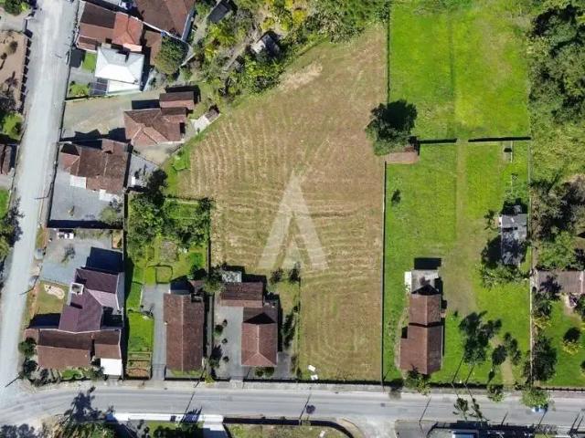 Terreno / Lote para Venda em Joinville/SC Pirabeiraba
