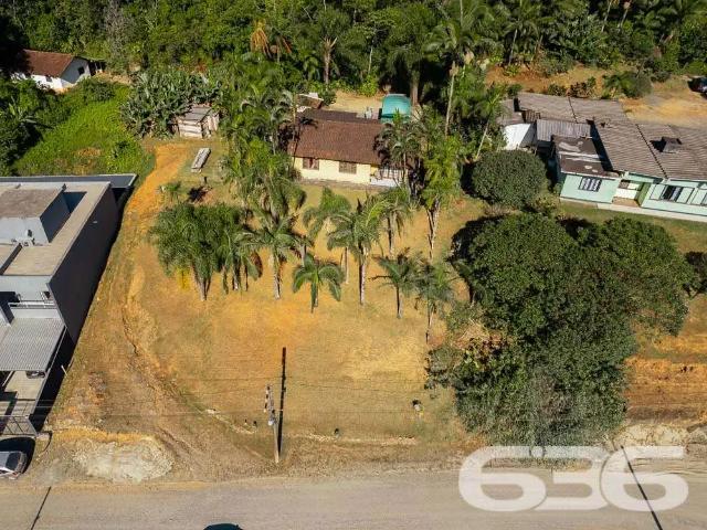 Terreno / Lote para Venda em Joinville/SC Pirabeiraba