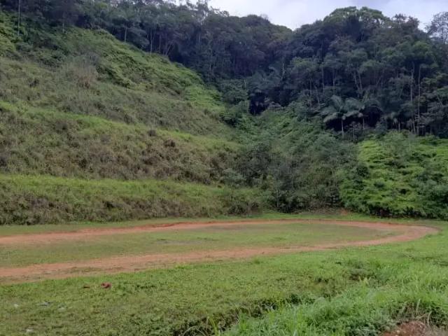 Terreno / Lote para Venda em Joinville/SC Pirabeiraba