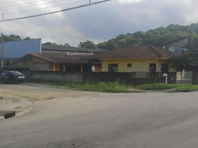 Terreno / Lote para Venda em Joinville/SC Santa Catarina 3 Quartos