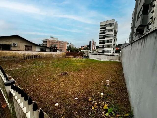 Terreno / Lote para Venda em Joinville/SC Saguaçu