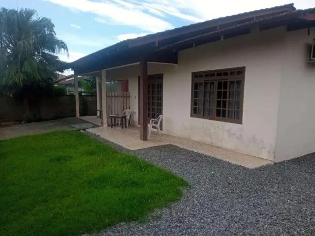 Terreno / Lote para Venda em Joinville/SC Saguaçu 4 Quartos