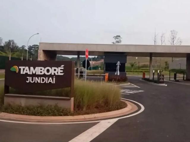 Terreno / Lote para Venda em Jundiaí/SP Caxambu