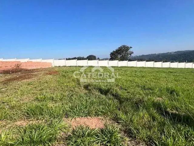 Terreno / Lote para Venda em Jundiaí/SP Caxambu