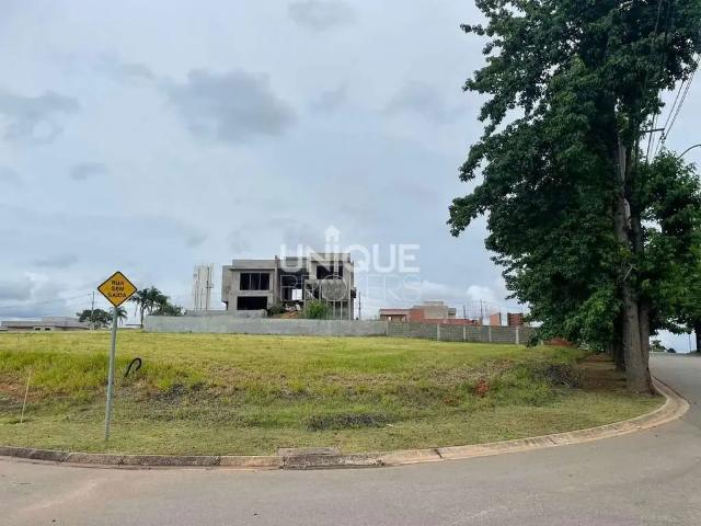 Terreno / Lote para Venda em Jundiaí/SP Caxambu