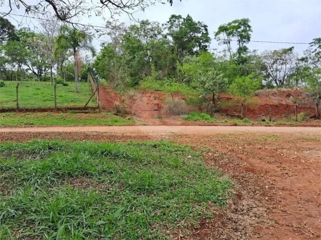 Terreno / Lote para Venda em Jundiaí/SP Ivoturucaia