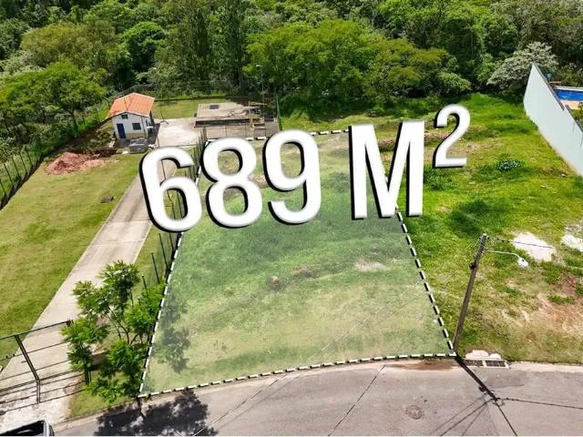 Terreno / Lote para Venda em Jundiaí/SP Ivoturucaia