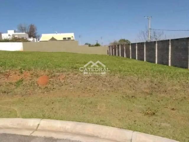 Terreno / Lote para Venda em Jundiaí/SP Ivoturucaia