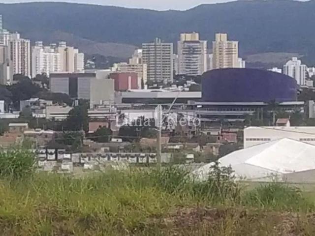 Terreno / Lote para Venda em Jundiaí/SP Jardim Florestal