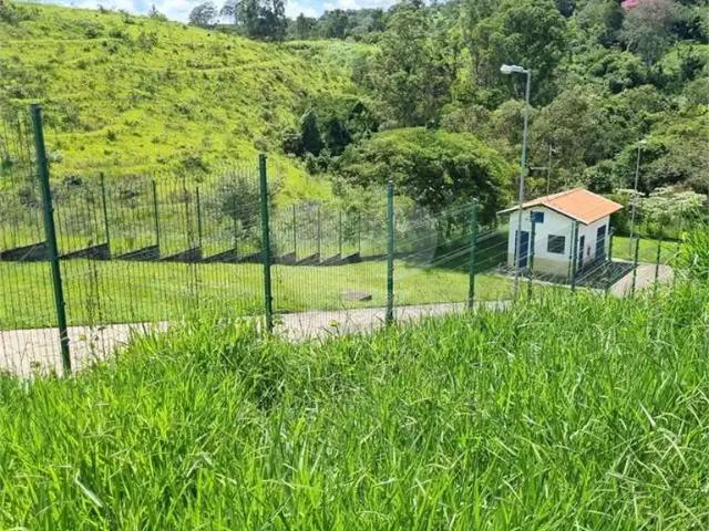 Terreno / Lote para Venda em Jundiaí/SP Jardim Florestal