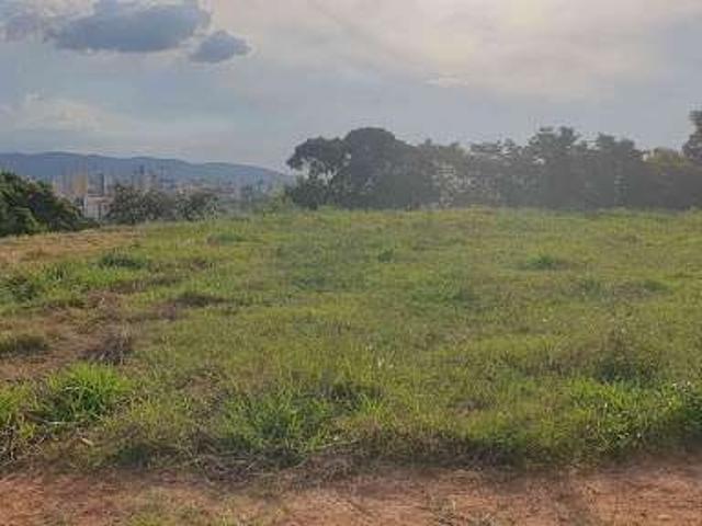 Terreno / Lote para Venda em Jundiaí/SP Jardim São Miguel