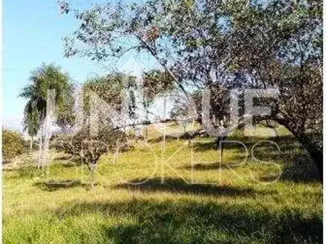 Terreno / Lote para Venda em Jundiaí/SP Jardim Tarumã