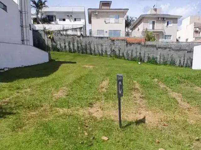 Terreno / Lote para Venda em Jundiaí/SP Loteamento Brisas do Lago