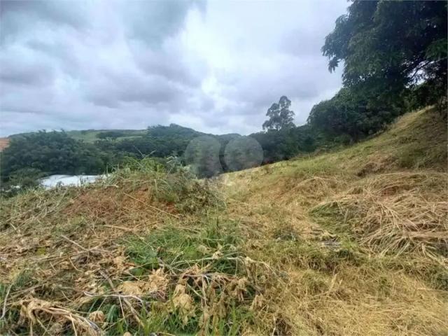 Terreno / Lote para Venda em Jundiaí/SP Malota
