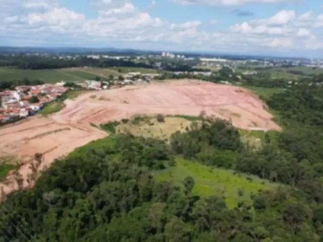 Terreno / Lote para Venda em Jundiaí/SP Poste