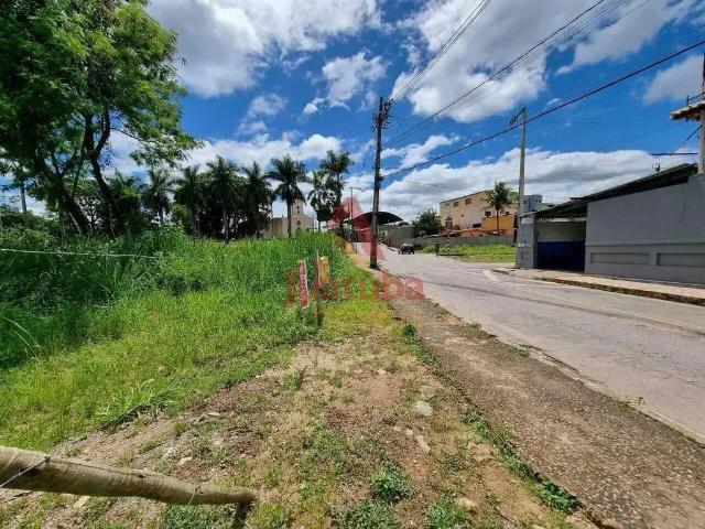 Terreno / Lote para Venda em Juatuba/MG Centro