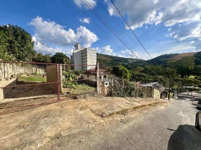 Terreno / Lote para Venda em Juiz de Fora/MG Teixeiras