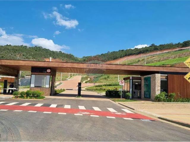 Terreno / Lote para Venda em Juiz de Fora/MG Vina Del Mar 1 Quartos