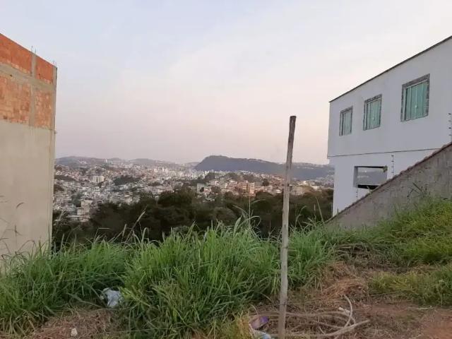 Terreno / Lote para Venda em Juiz de Fora/MG Vivendas da Serra