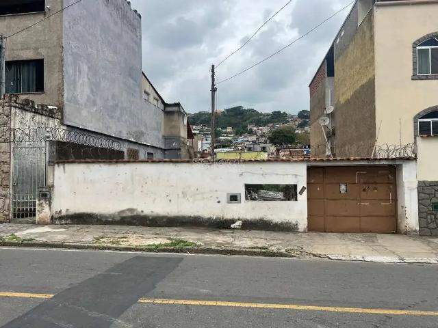 Terreno / Lote para Venda em Juiz de Fora/MG Bairu