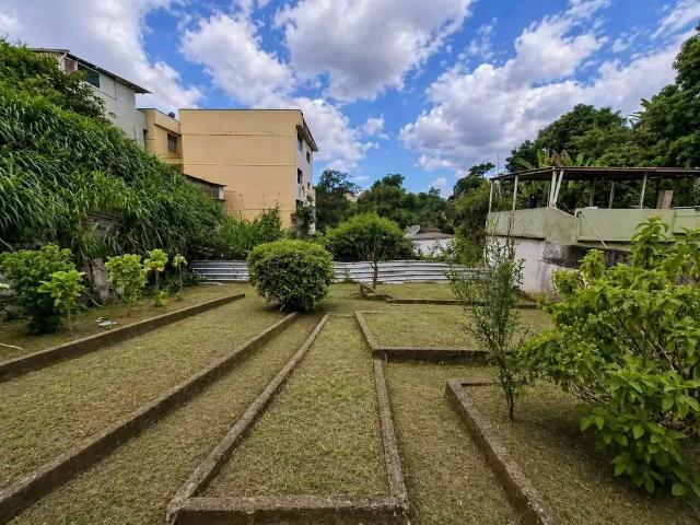 Terreno / Lote para Venda em Juiz de Fora/MG Bairu 3 Quartos