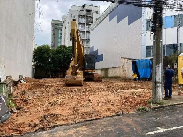 Terreno / Lote para Venda em Juiz de Fora/MG Centro