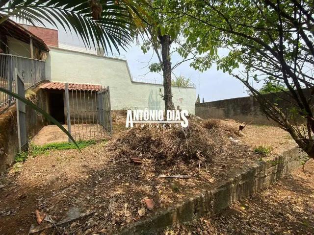 Terreno / Lote para Venda em Juiz de Fora/MG Cidade Jardim