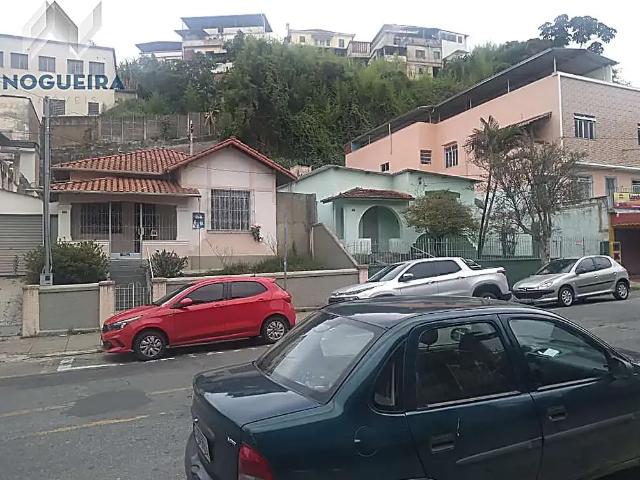 Terreno / Lote para Venda em Juiz de Fora/MG Grajaú